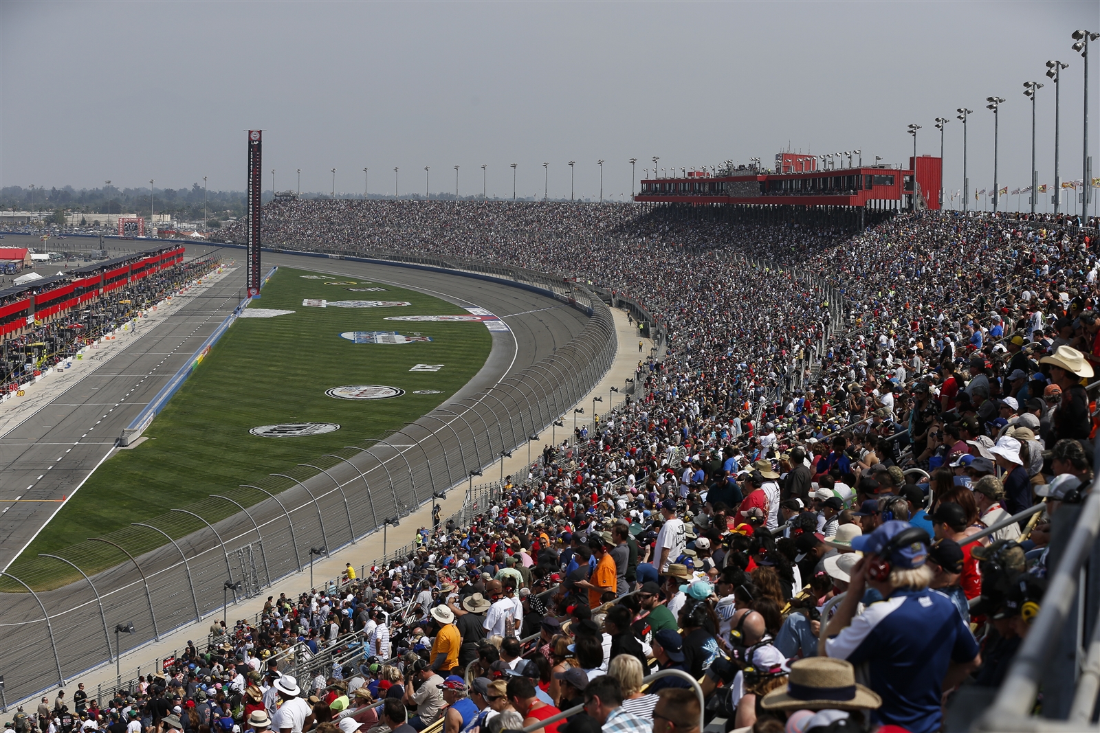 Memorable moments at Auto Club | NASCAR.com