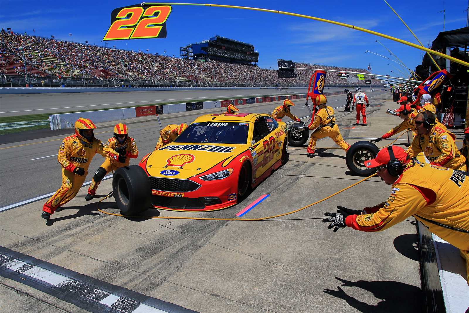 Midseason Rankings: Top pit crews - Official Site Of NASCAR