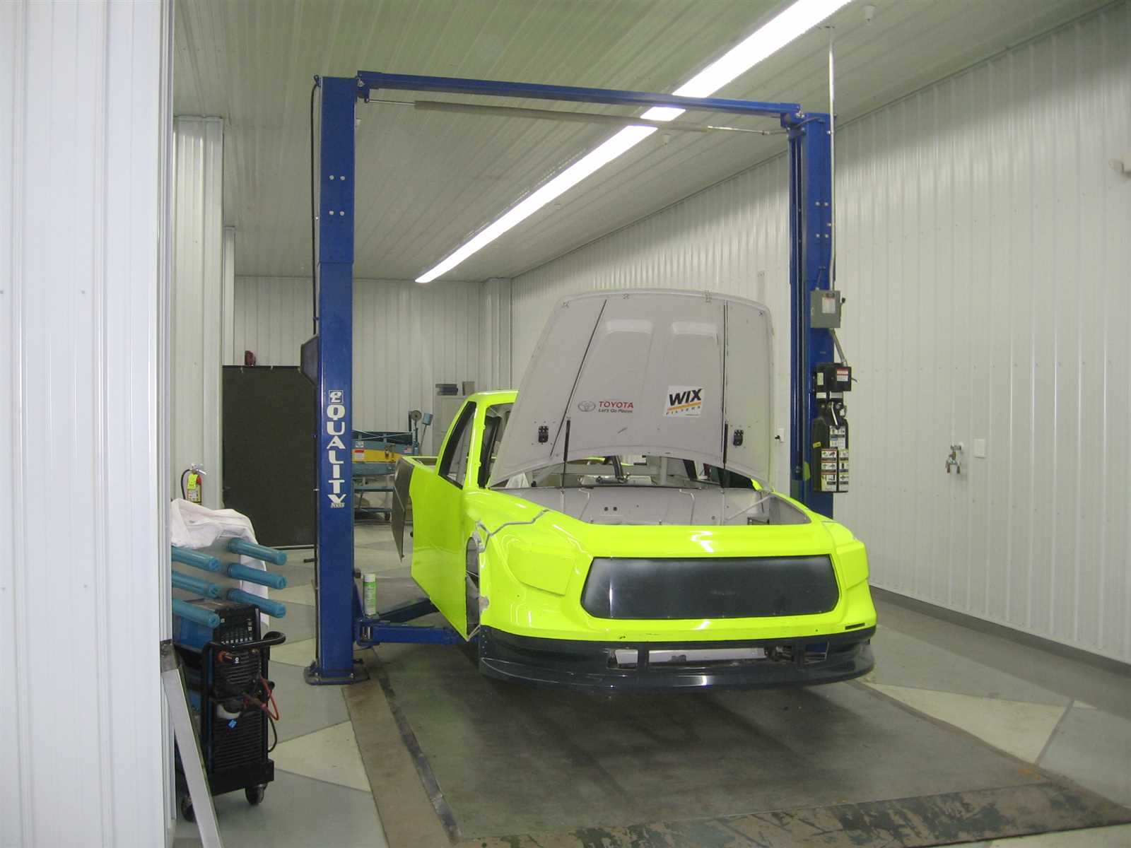 Photos: Tour of ThorSport Racing shop - Official Site Of NASCAR