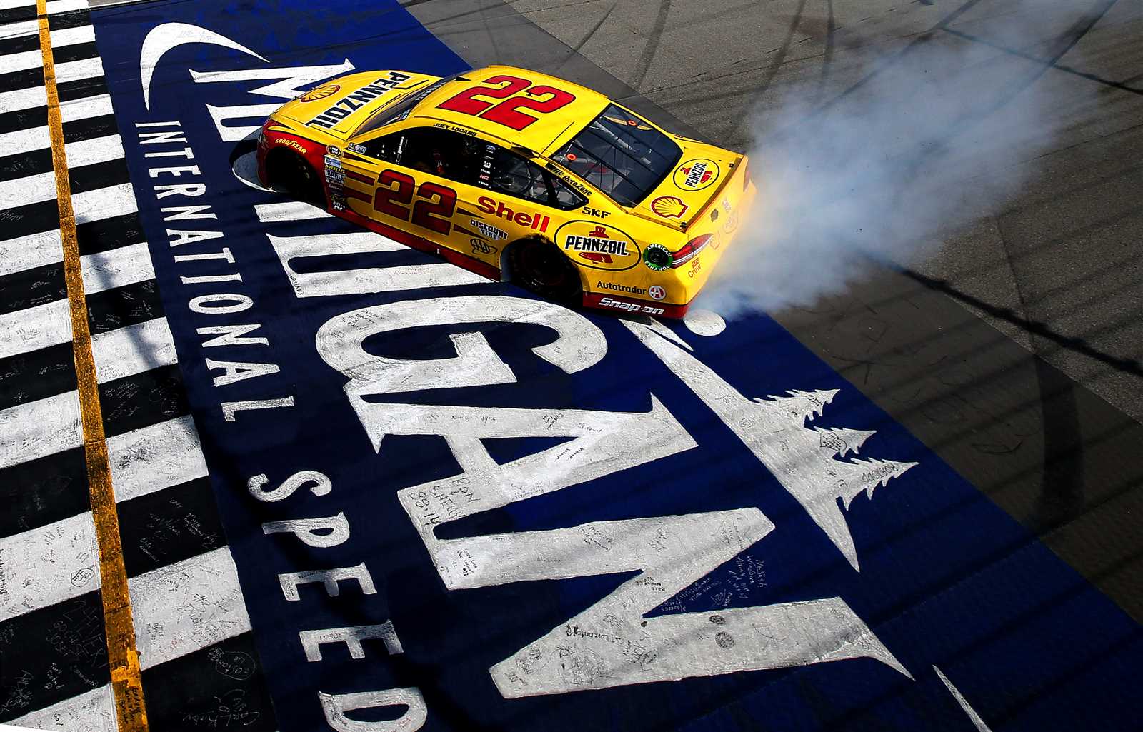 2016 NASCAR Driver Grades - Official Site Of NASCAR