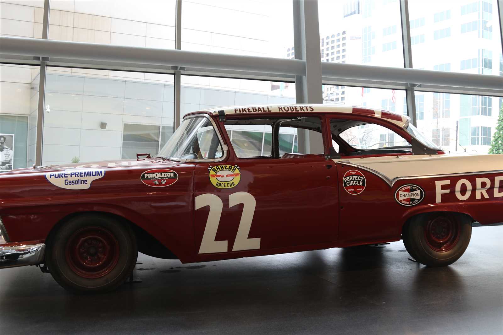 Glory Road 'ICONS': Legendary cars and cars of legendary drivers ...