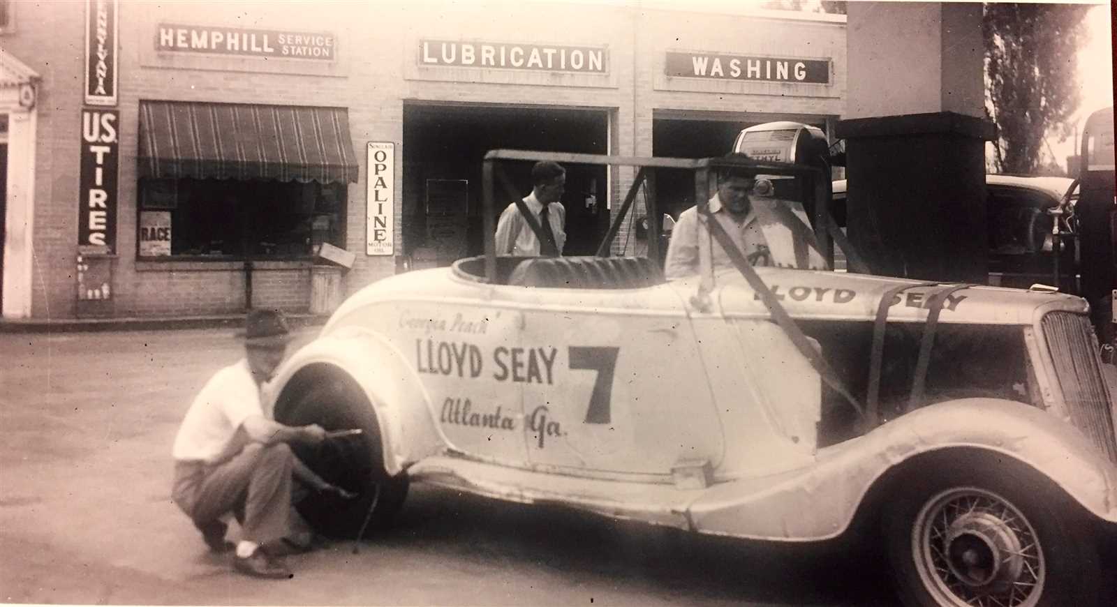 Raymond Parks' legend lives on with film, photos - Official Site Of NASCAR