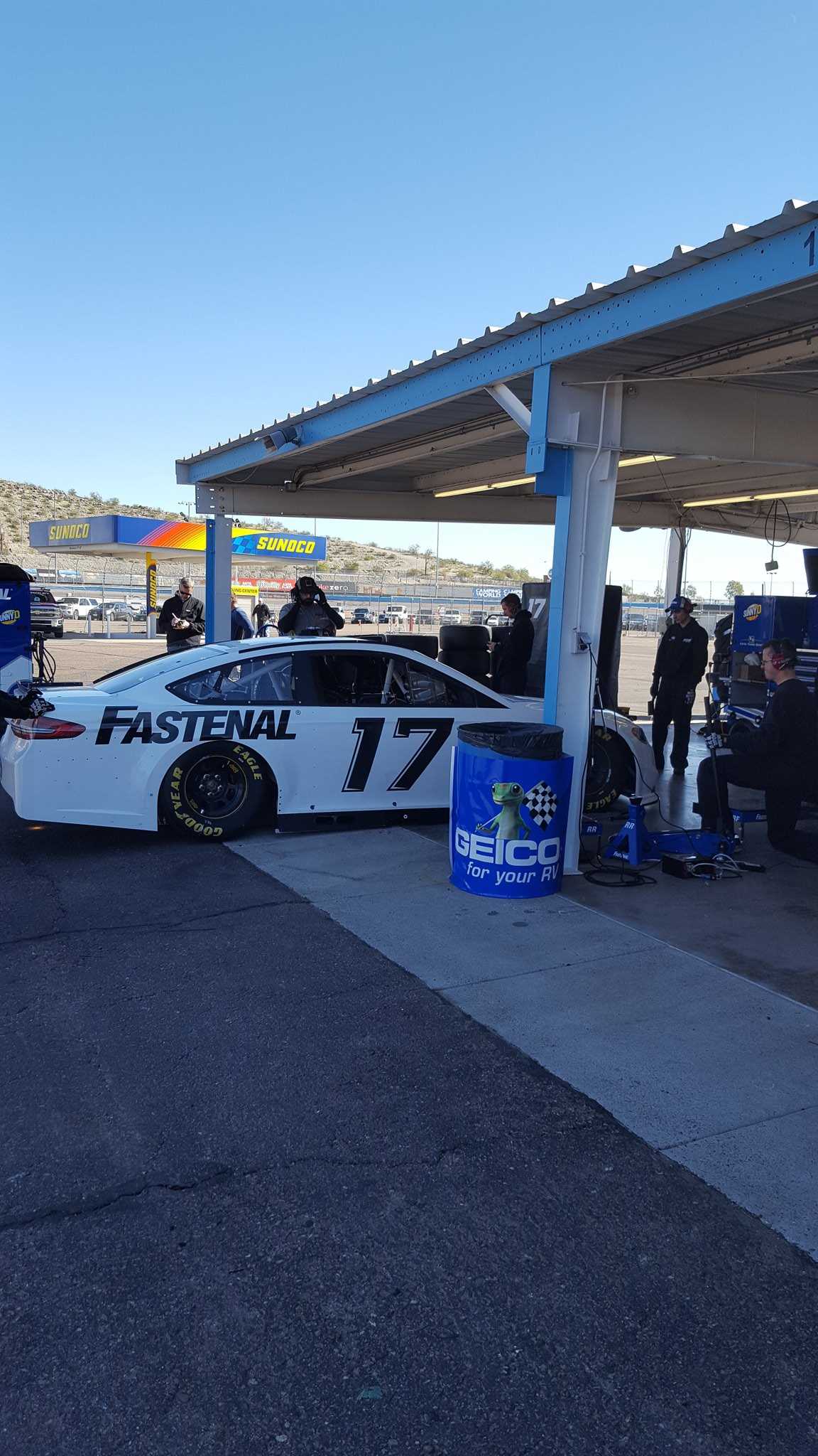 Phoenix test: Scenes from the desert - Official Site Of NASCAR