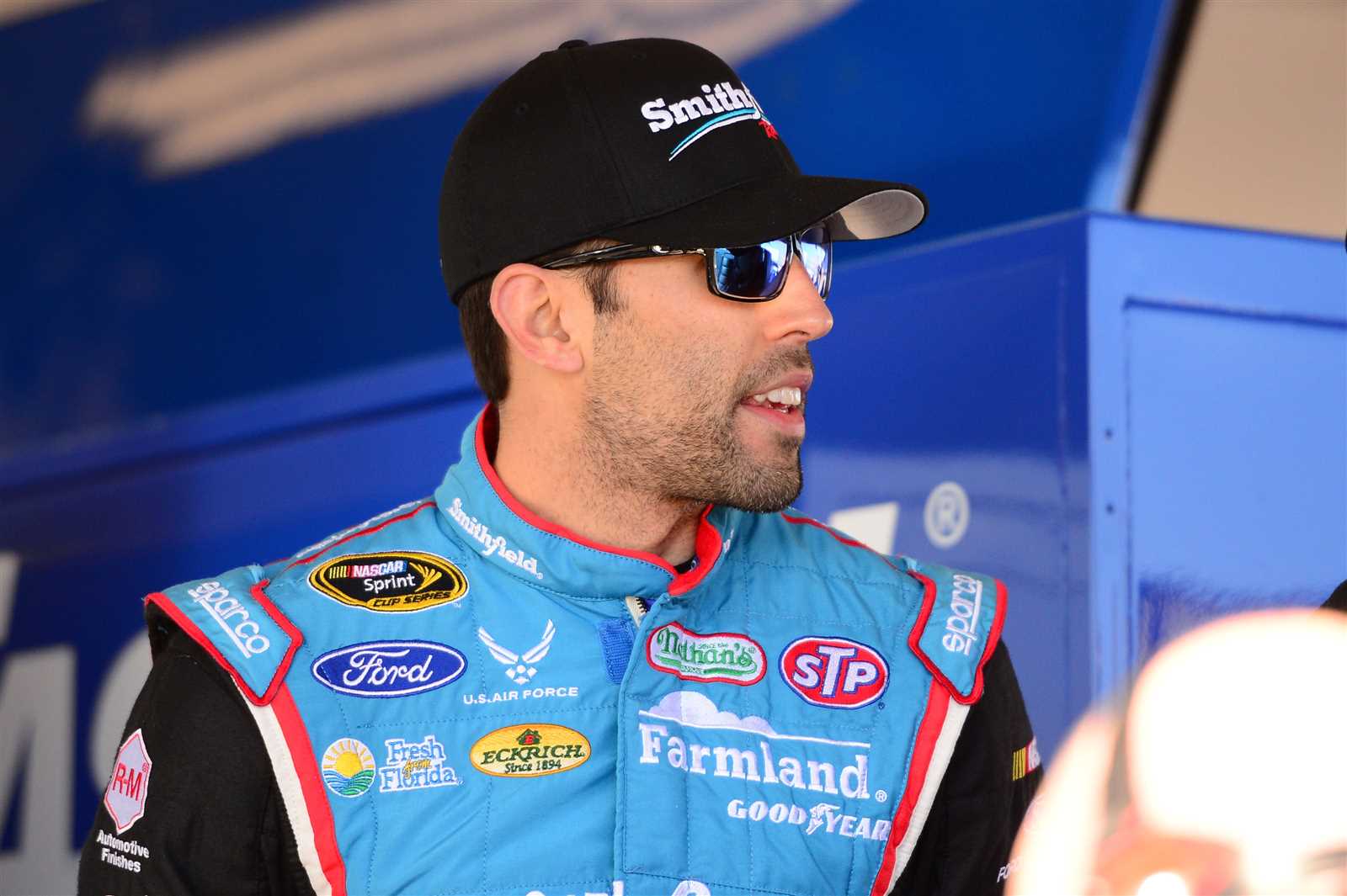 Phoenix test: Scenes from the desert - Official Site Of NASCAR