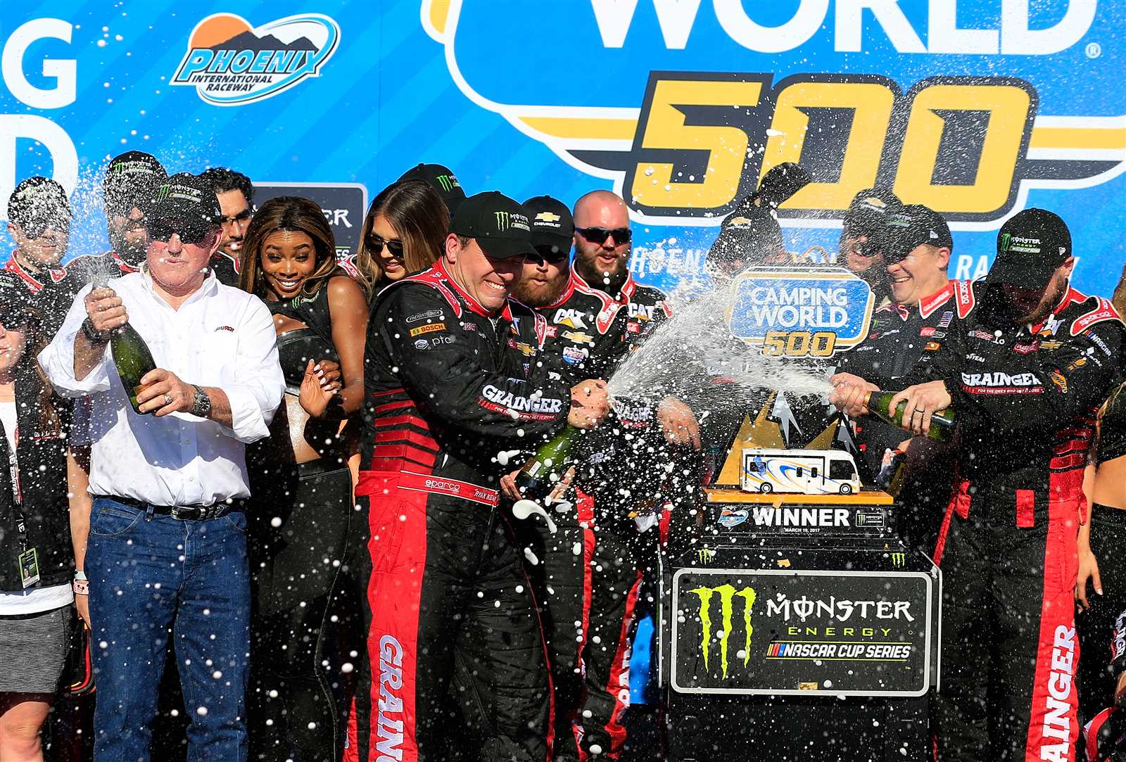 @nascarcasm recaps Phoenix in photos - Official Site Of NASCAR