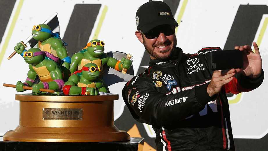 Through the years: Nickelodeon at the track | NASCAR
