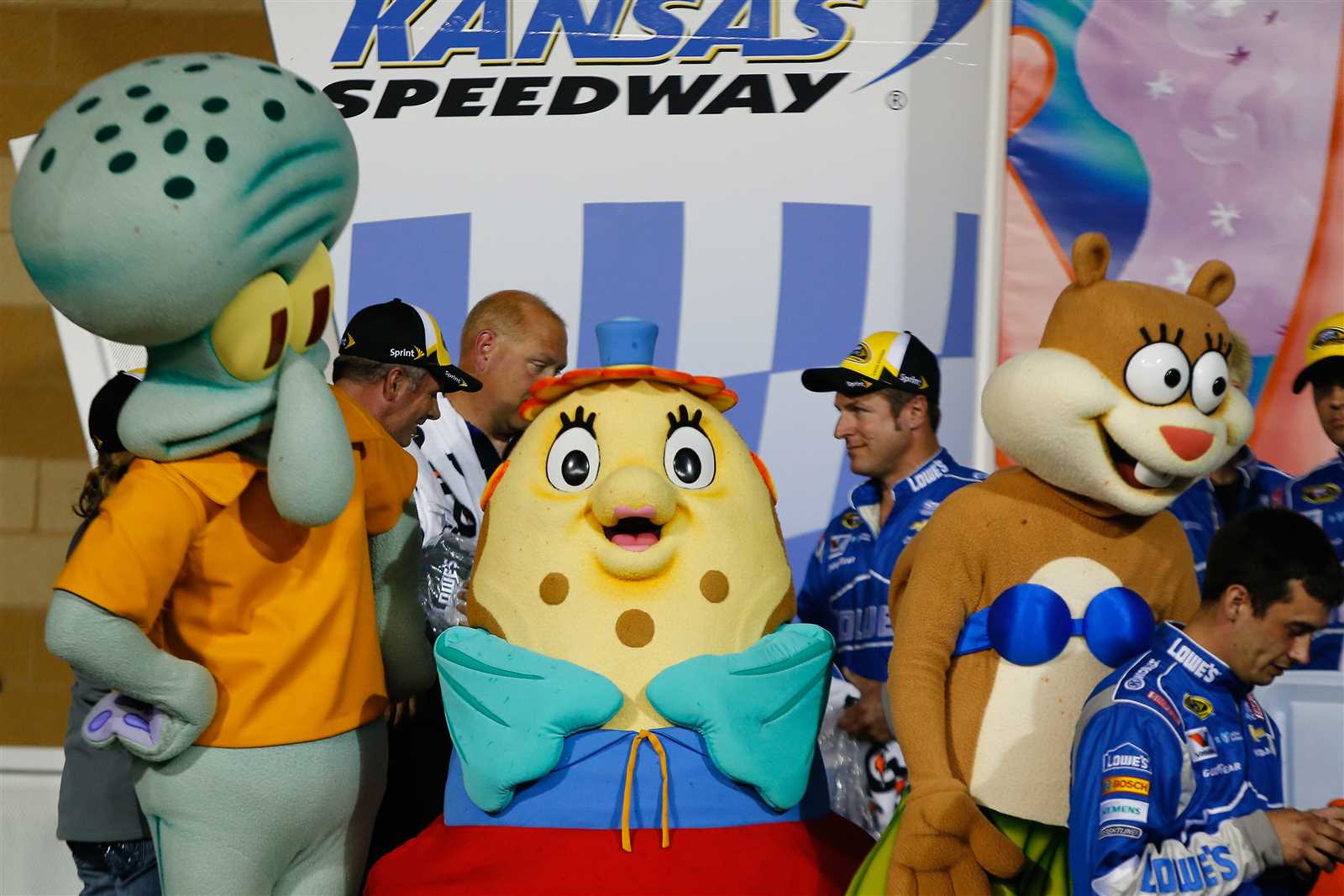 Through the years: Nickelodeon at the track | NASCAR