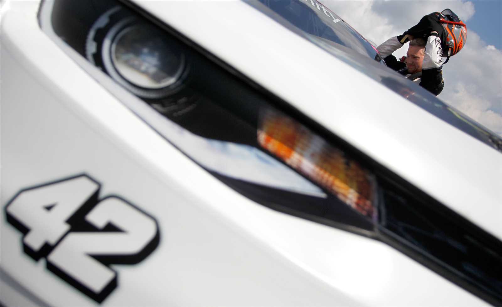 At-track photos: Kentucky Speedway - Official Site Of NASCAR