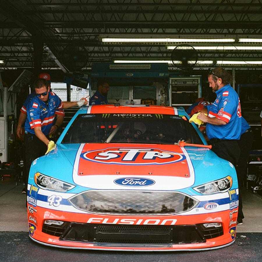 Vintage camera view: Darlington throwback weekend - Official Site Of NASCAR