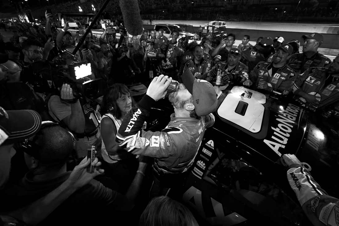 Dale Earnhardt Jr.'s finale at Miami - Official Site Of NASCAR