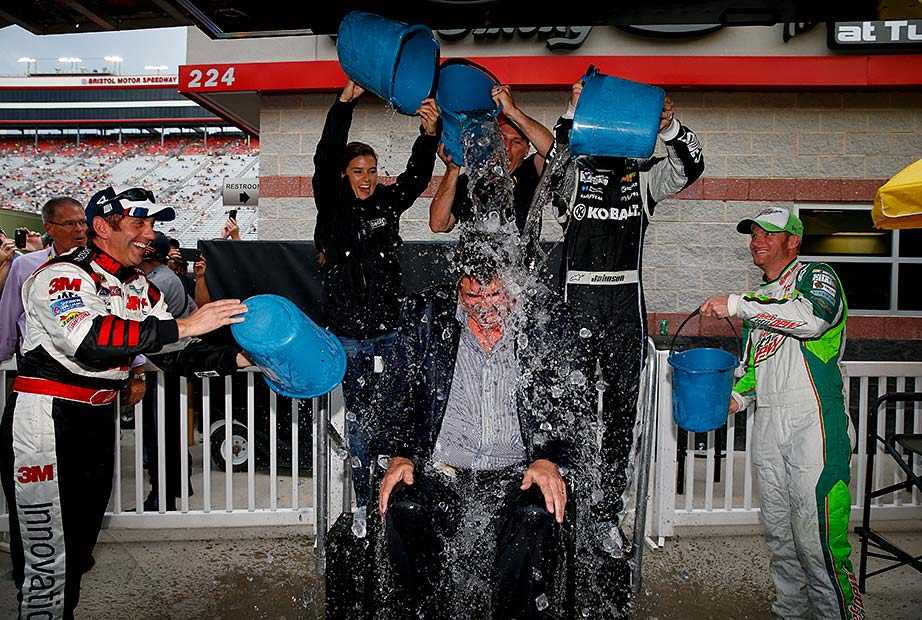 NASCAR gallery of snow, cold and winter-related things - Official Site ...