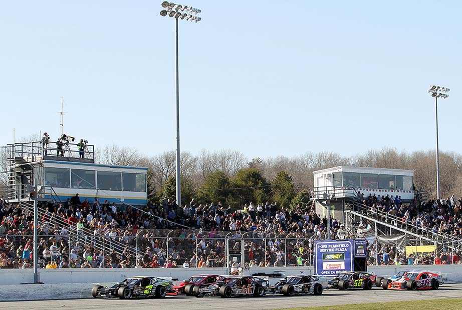 NASCAR gallery of snow, cold and winter-related things - Official Site ...