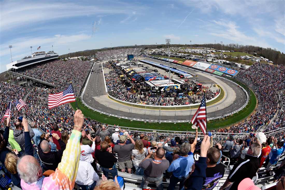 NASCAR Salutes: Memorable pre-race flyovers | NASCAR