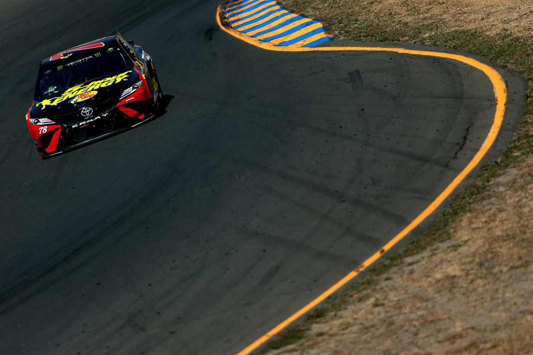 Ranking NASCAR's top 10 passers - Official Site Of NASCAR