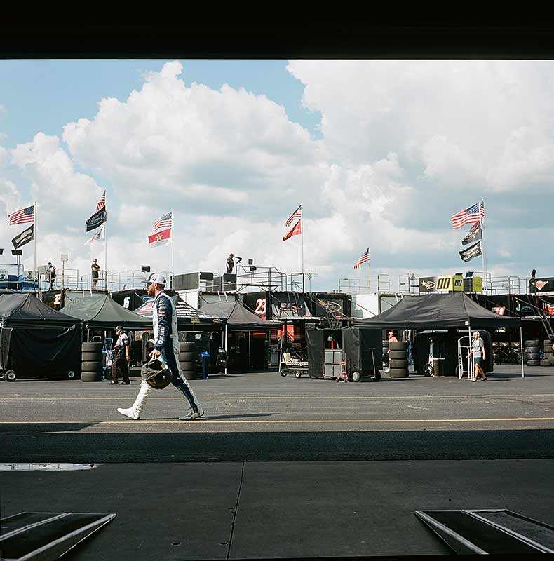 Vintage camera view: 2018 Darlington throwback | Official Site Of NASCAR